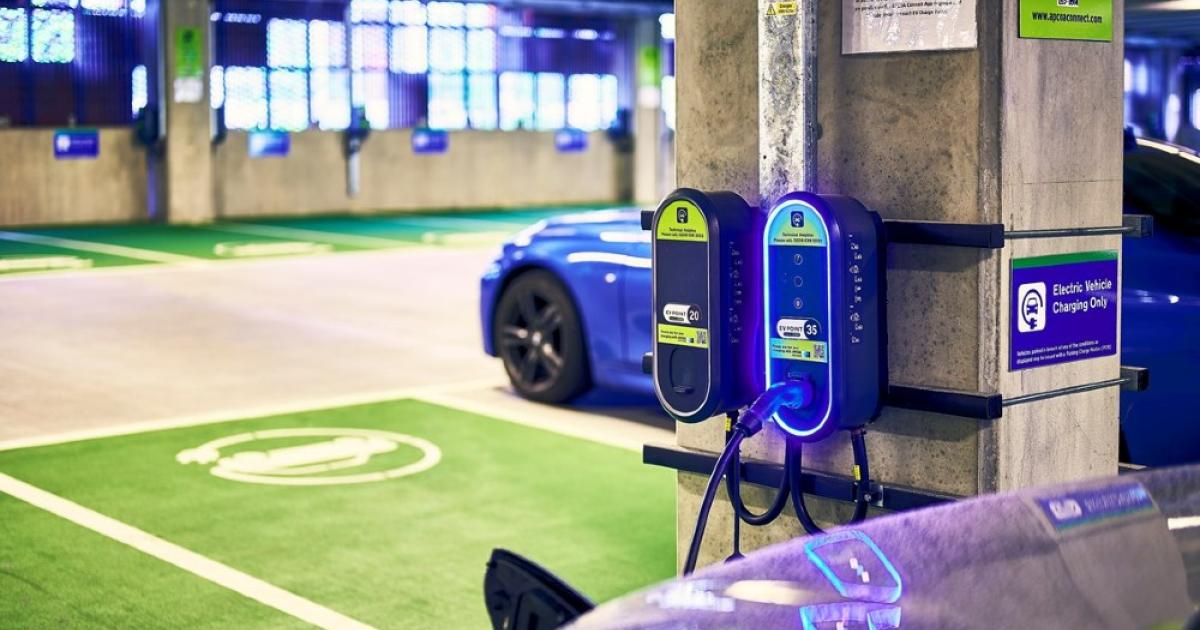 Network Rail and Compleo equip train stations with EV charge points ...